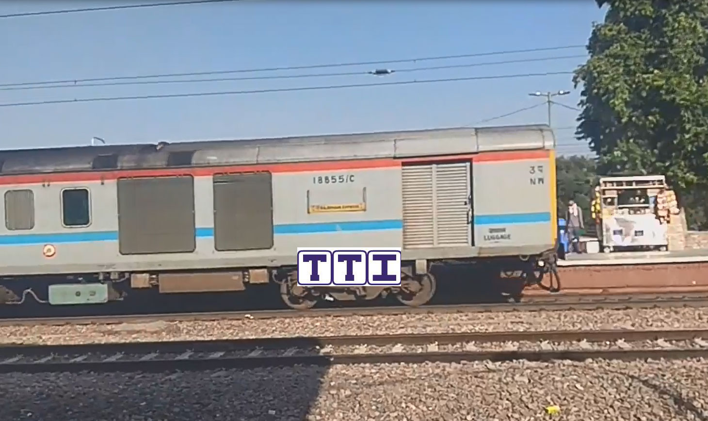 22413 Madgaon Hazrat Nizamuddin Rajdhani Express Schedule Time