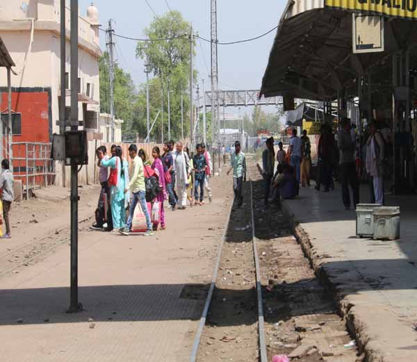 GWO / Gwalior NG Railway Station | Train Arrival / Departure Timings at ...